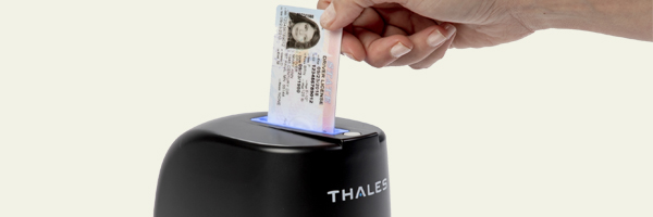 SAGA Technologies - Thales introduces double-sided ID card reader